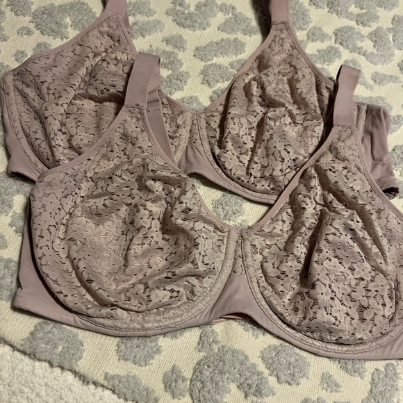 Chantelle | Intimates & Sleepwear | Chantelle Lace Underwire Bra In ...